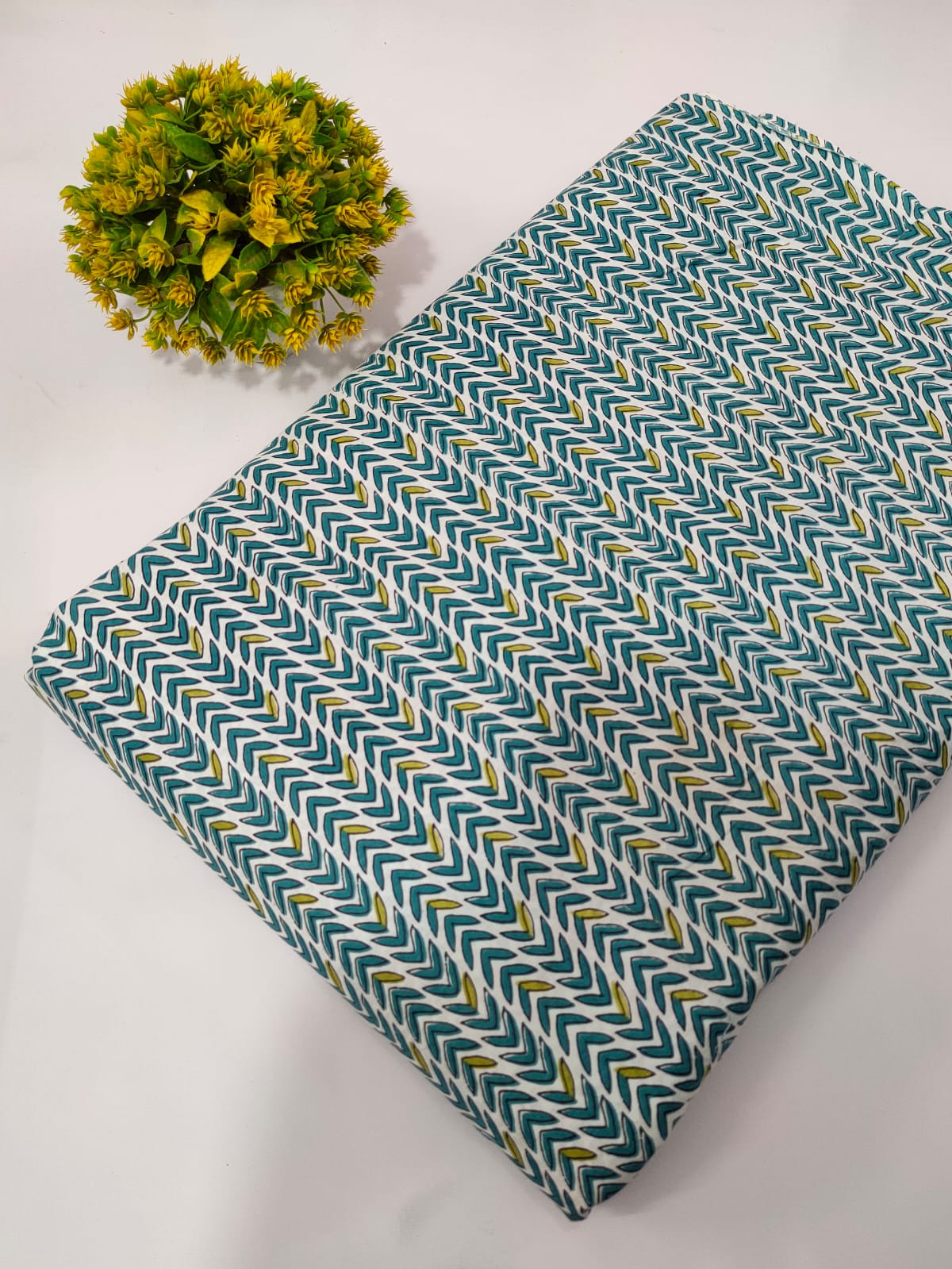 Pure Cotton Screen Print Fabric - JBRTHC275 – Jaipur Bazar